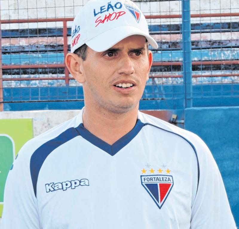 Tom Barros: 'Vale a pena ver de novo' - Tom Barros - Diário do Nordeste