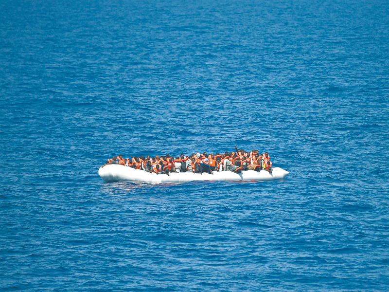 Mortes no Mar Mediterrâneo chegam a 4.600 - Mundo - Diário do Nordeste