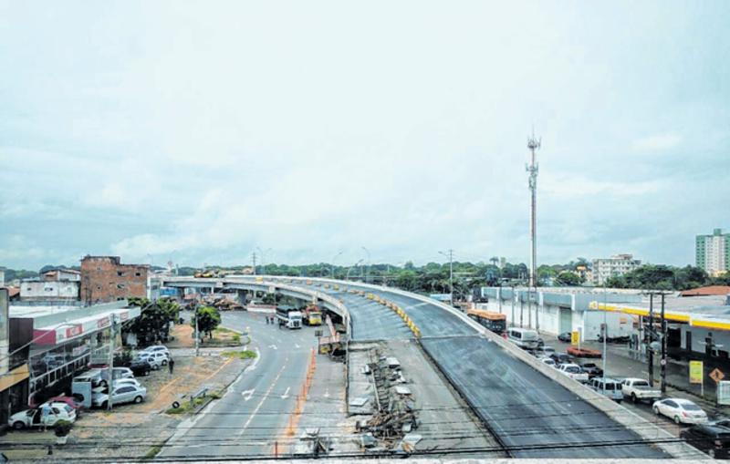 Parte do novo viaduto é inaugurada - Metro - Diário do Nordeste