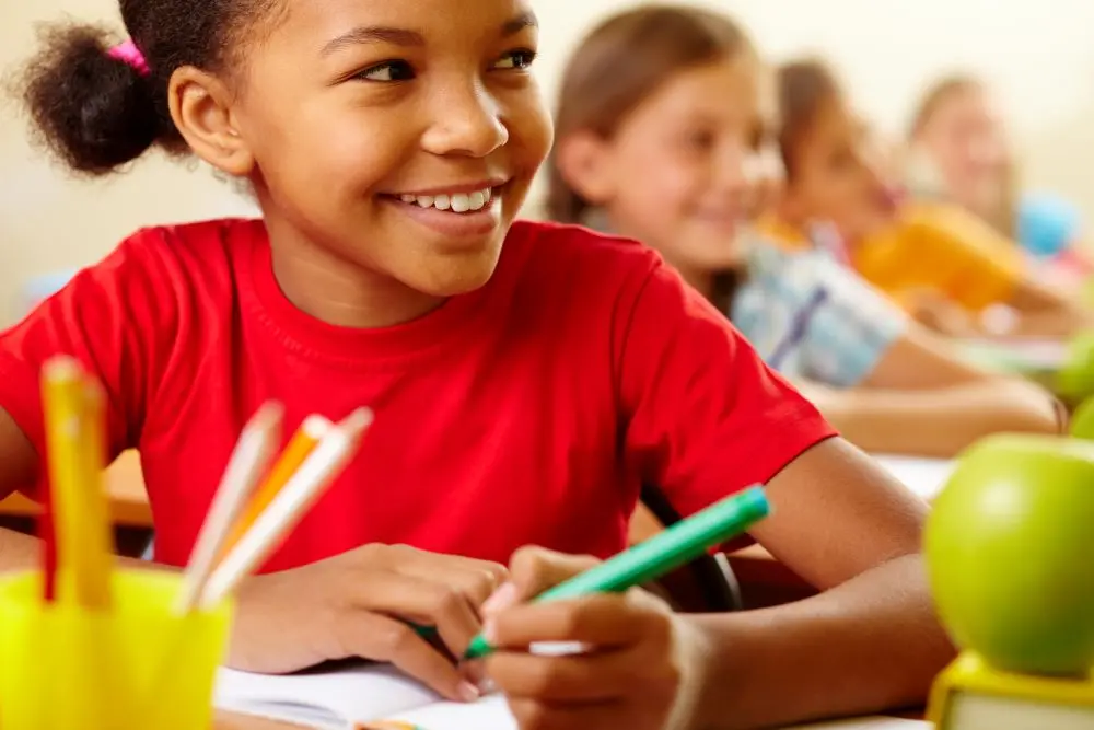 Alunos da pré-escola poderão receber livros didáticos - País - Diário ...