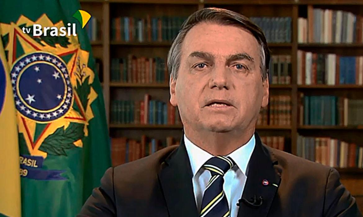 Na TV, Bolsonaro destaca histórico de lutas pelas instituições e pela ...