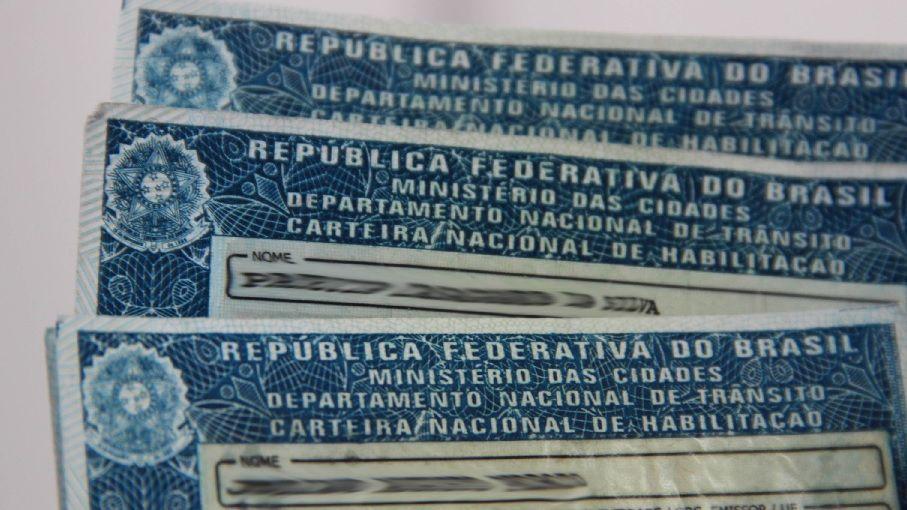 CNHs vencidas em 2020 devem ser renovadas a partir deste mês; veja ...