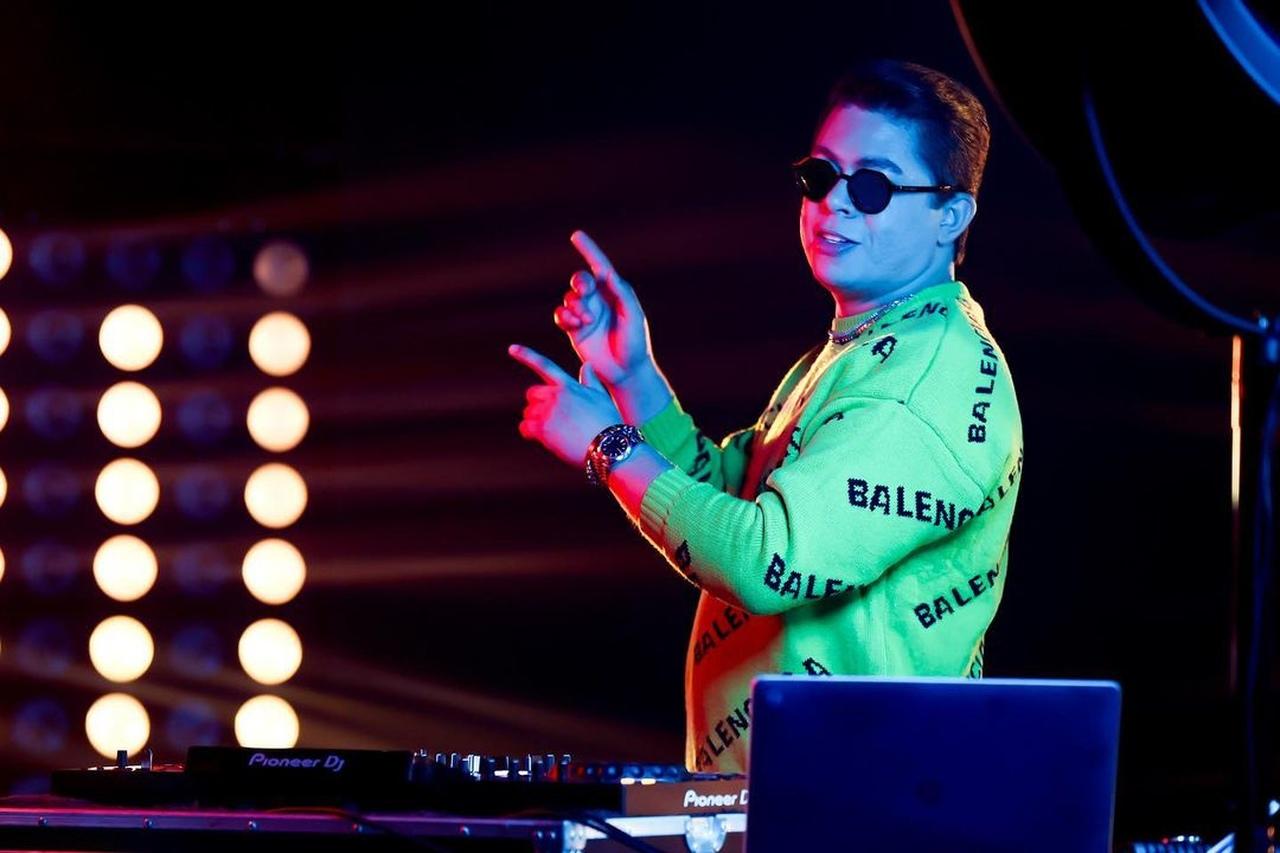 Sony Music diz 'revisar' relacionamento com DJ Ivis na gravadora - João ...