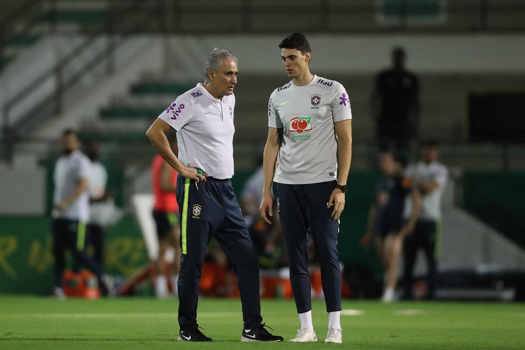 Filho de Tite curte postagem homofóbica de Mauricio Souza; Seleção diz ...