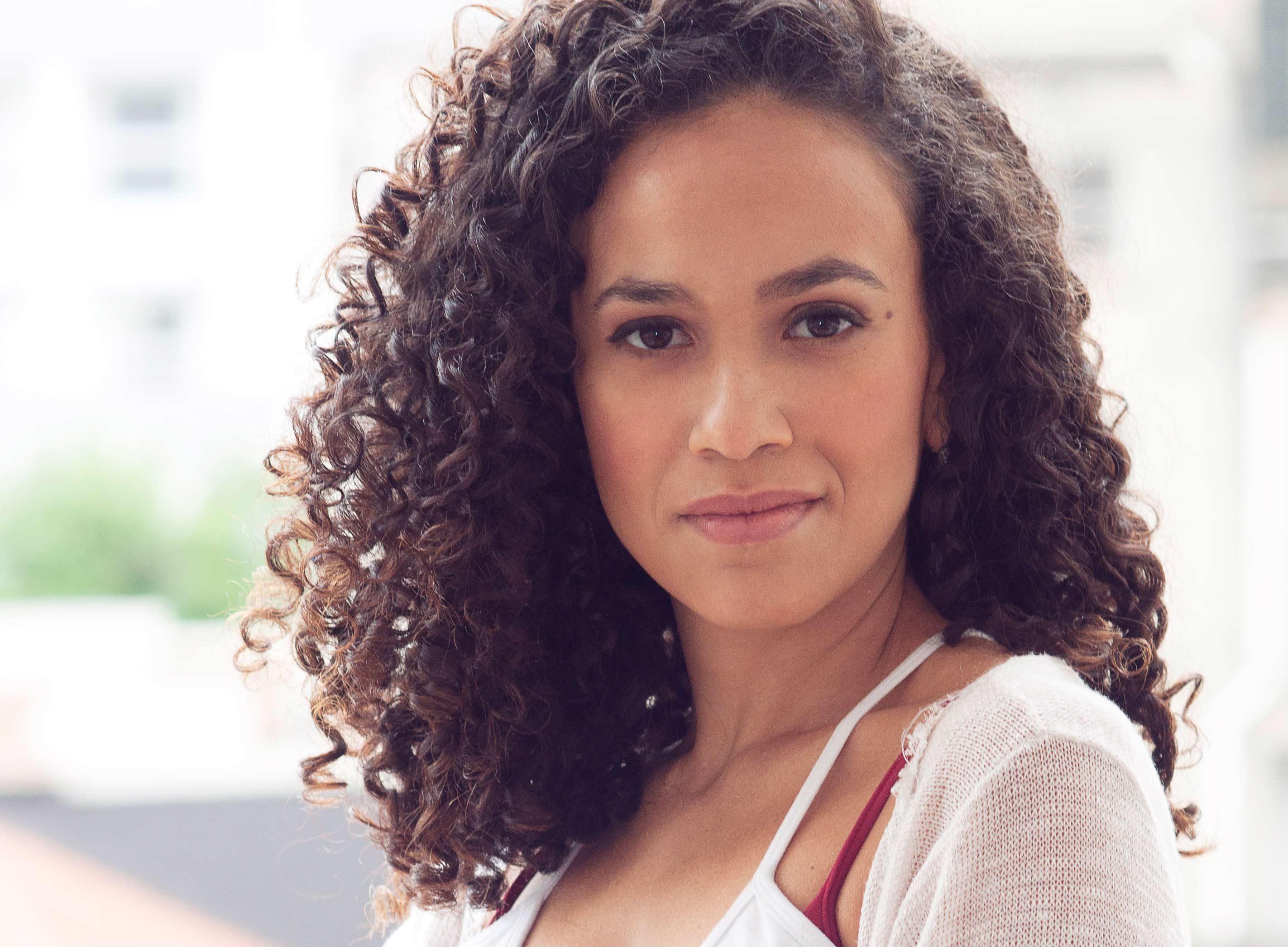 Atriz cearense estreia em ‘Um Lugar Ao Sol’ como neta perdida de Noca ...