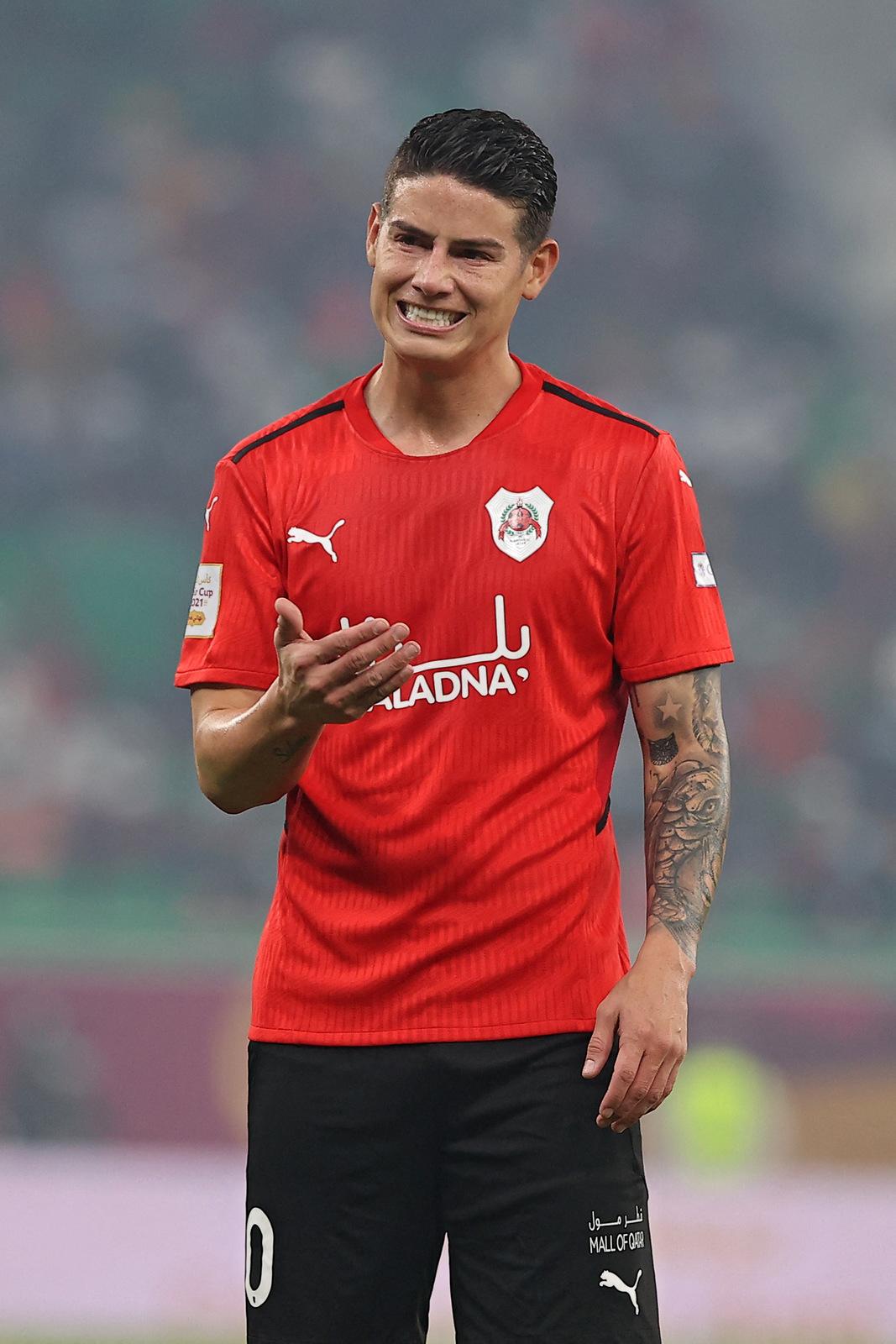 James Rodríguez salva a vida de adversário e recebe homenagem