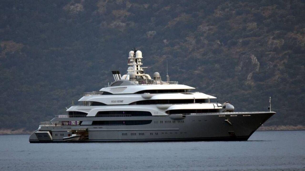 Bilionários russos levam iates para as Maldivas após sanções; entenda o ...