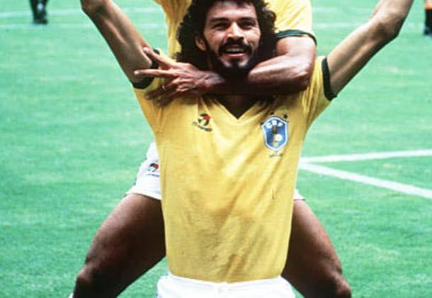 Sócrates, um ícone democrático - Wilton Bezerra - Diário do Nordeste