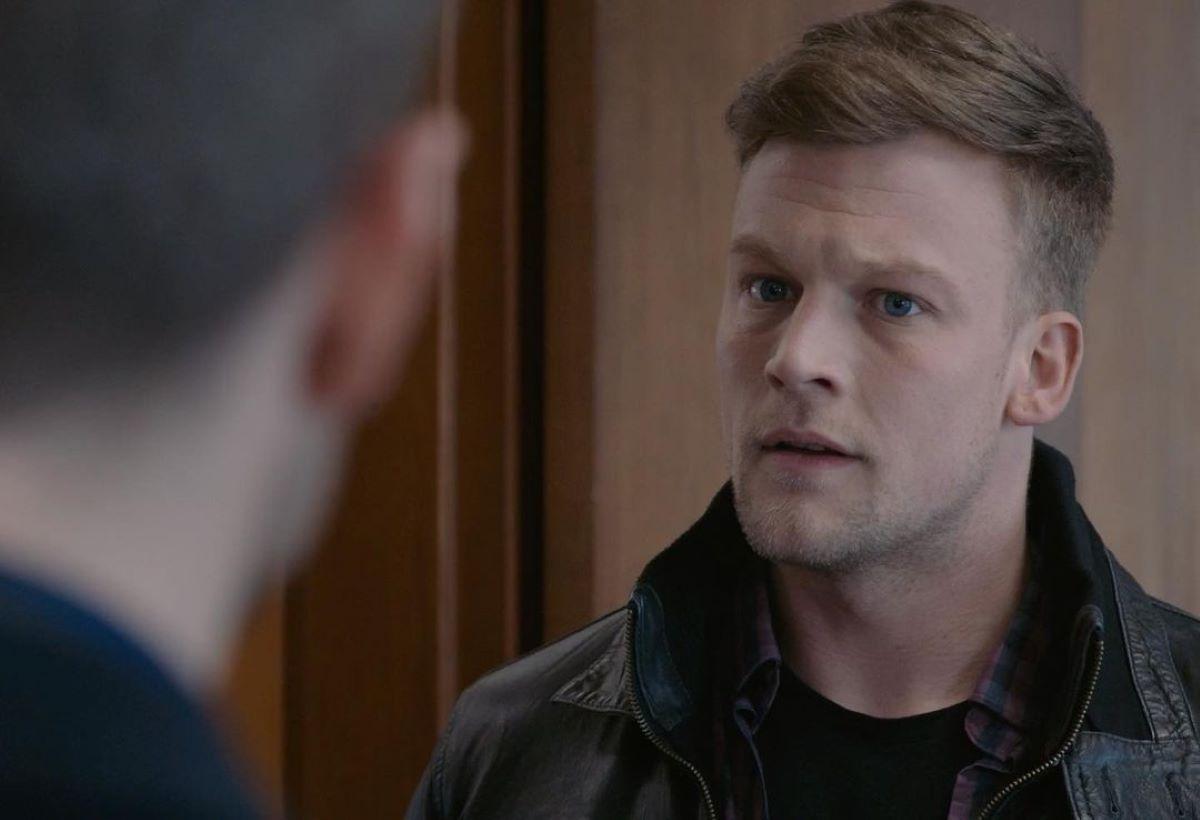 Ator Robert Cormier, de 'Heartland' e 'Slasher', morre aos 33 anos ...