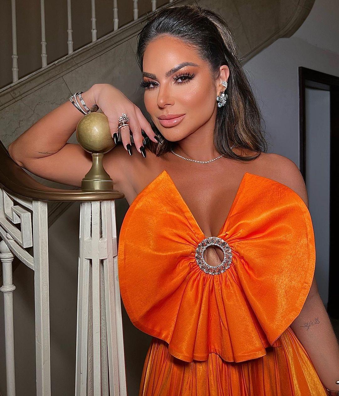 Jamile Lima ganha festa de aniversário de Isaias CDs e se declara: ‘Amo ...