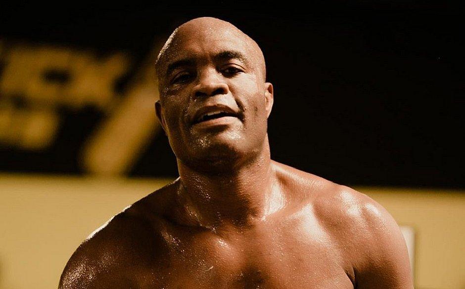 Anderson Silva se prepara para enfrentar o youtuber Jake Paul e garante: 'Não vou perder ...