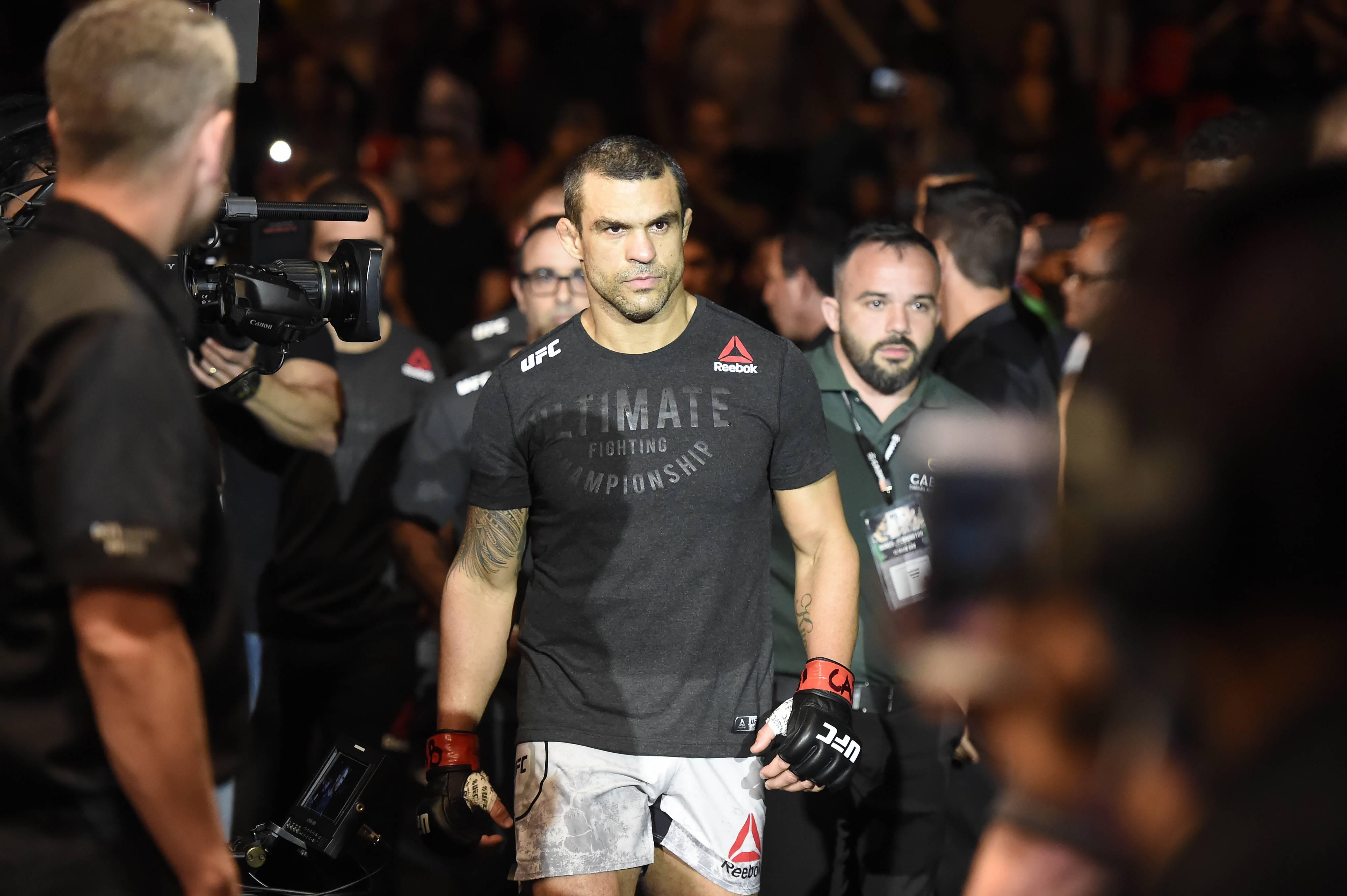 Vitor Belfort explica gafe após post em apoio a Bolsonaro: 'dias ...