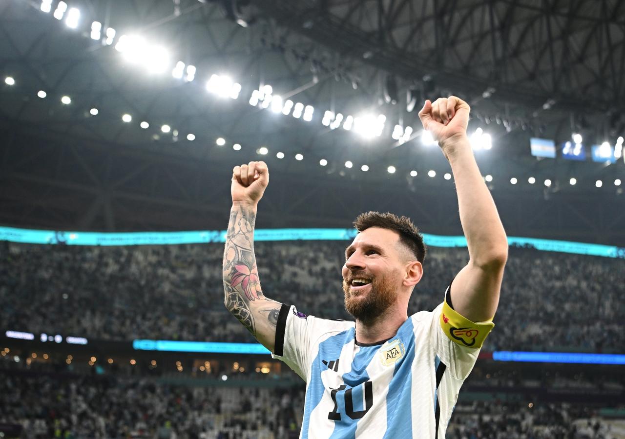 'É uma conquista extraordinária chegar à final do Mundial' diz Messi ...