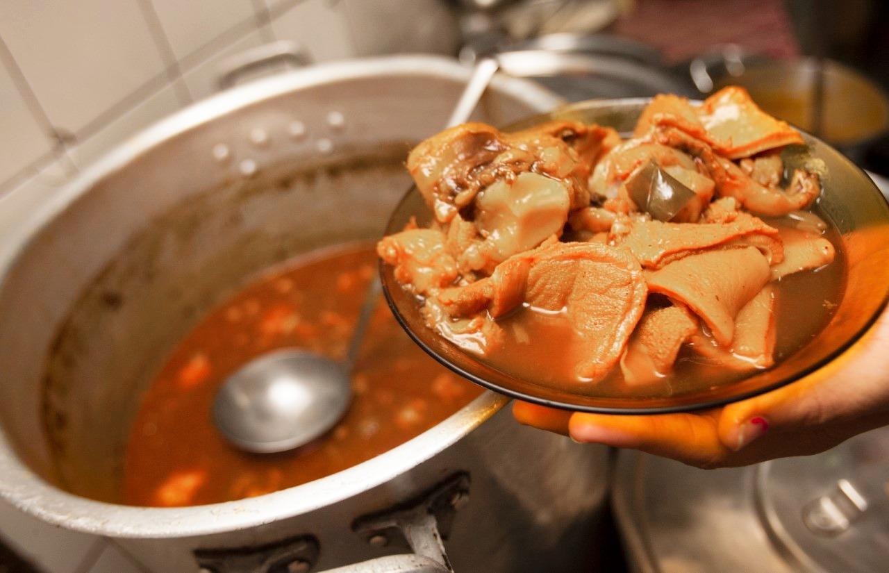 Desce a panelada, buchada, mão de vaca... Como a culinária regional ...