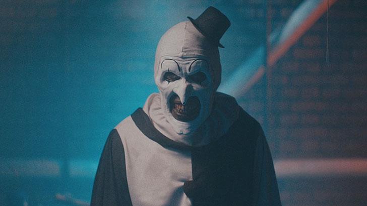 'Terrifier 2', filme que fez público desmaiar, estreia amanhã no Brasil ...