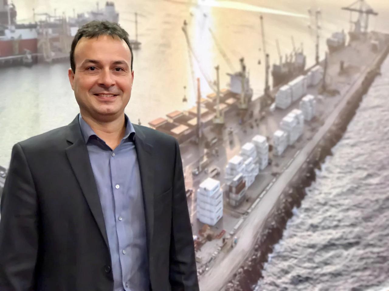 Após deixar Pecém, Danilo Serpa assume presidência da Adece - Victor ...