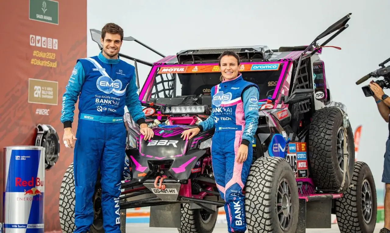 Pela 1ª vez, o Brasil tem uma pilota no rali Dakar - Jogada - Diário do ...