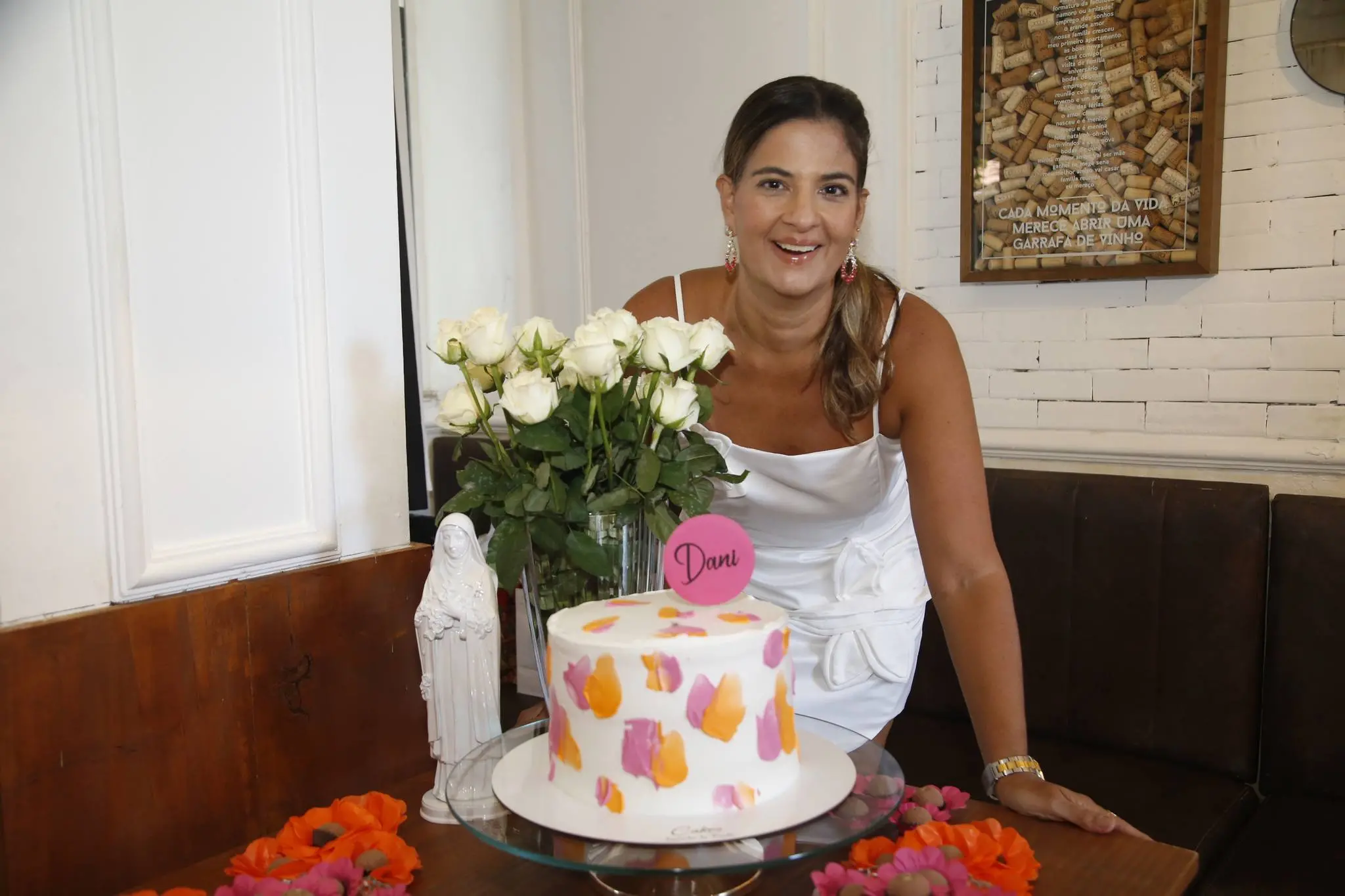 Captei: Dani Barreira recebe amigas para almoço de aniversário ...