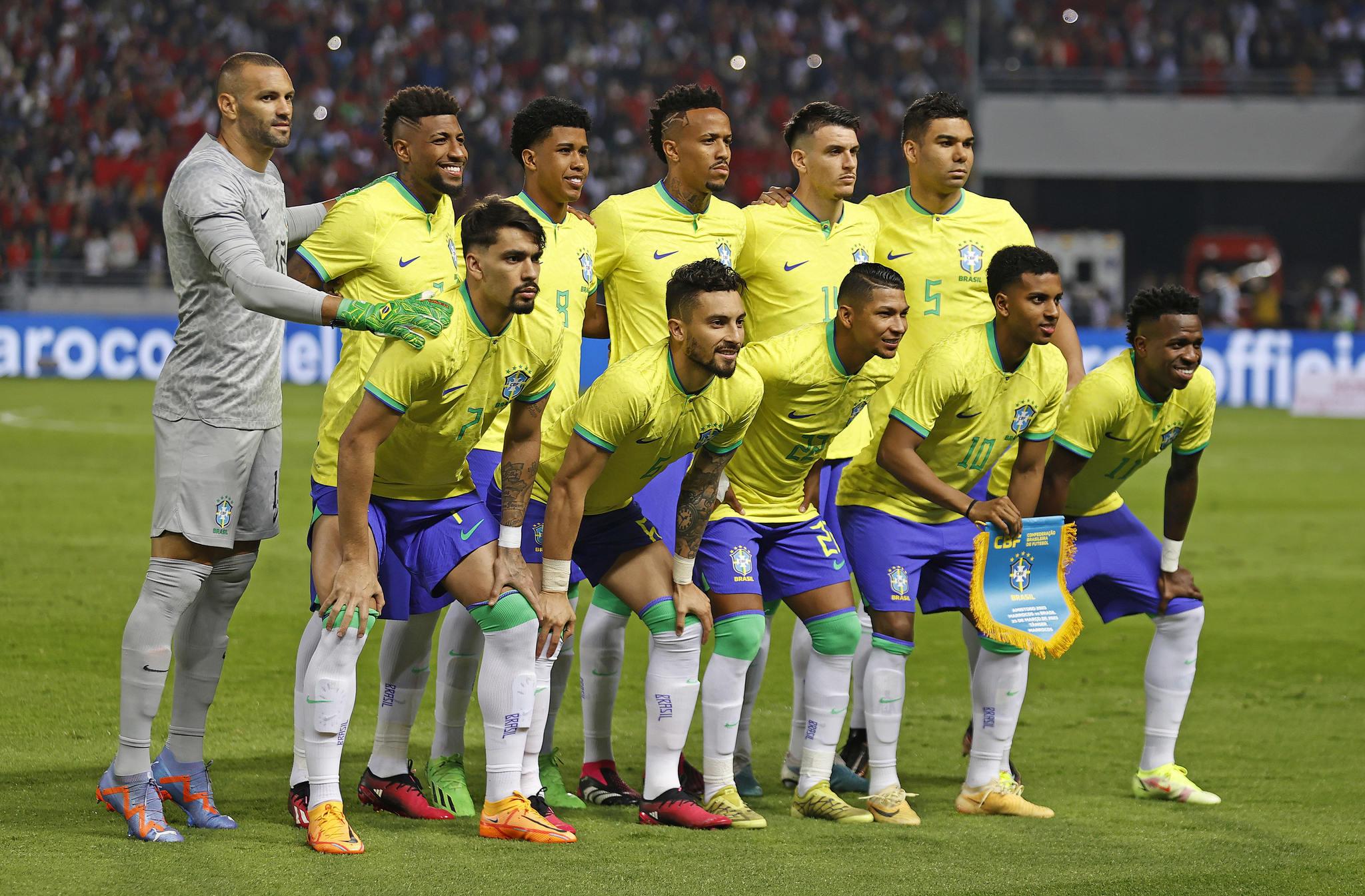 De Vicente Feola a Carlo Ancelotti - Tom Barros - Diário do Nordeste