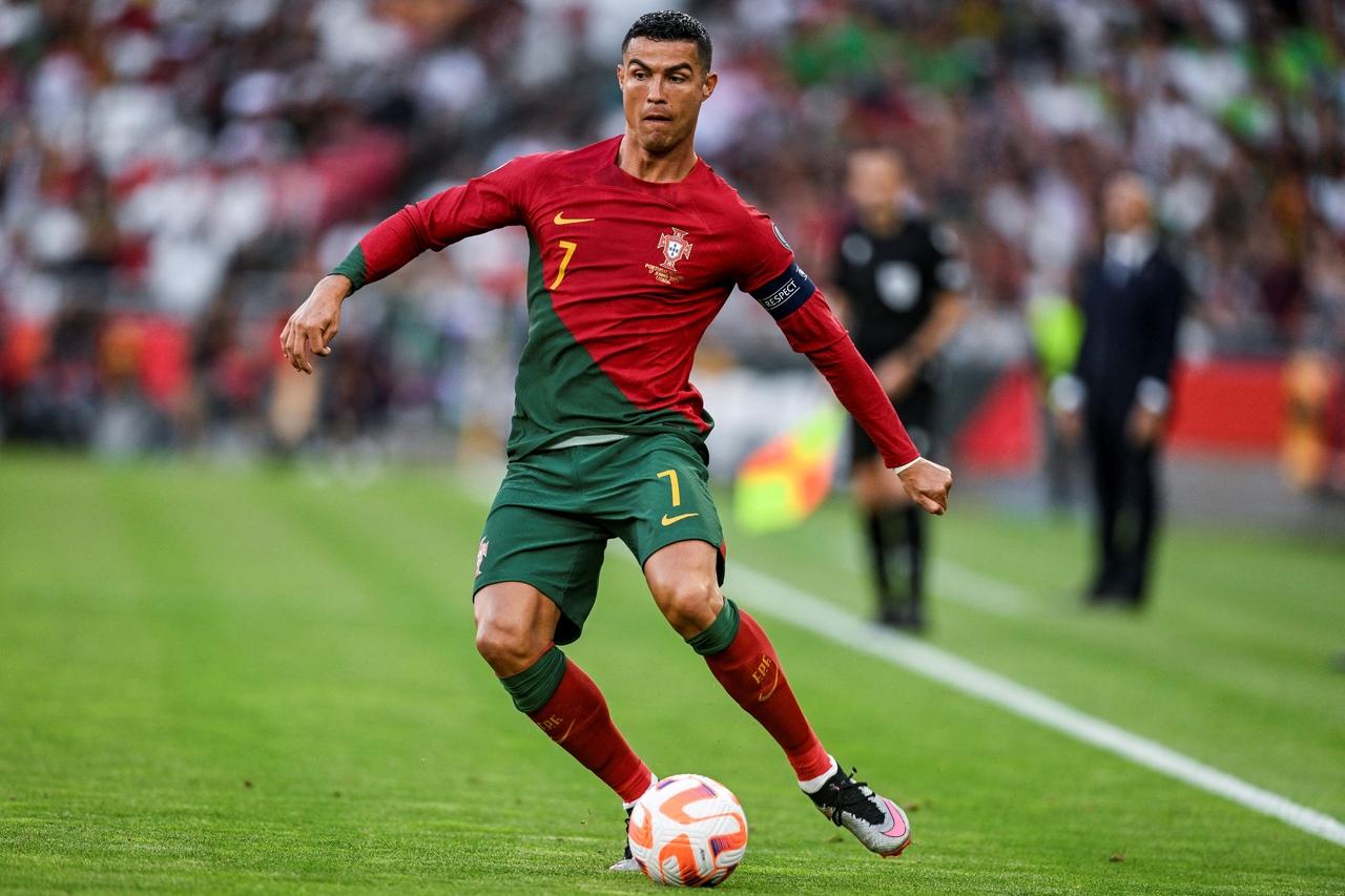 Cristiano Ronaldo diz que 'nunca abdicará' de jogar por Portugal - Jogada - Diário do Nordeste