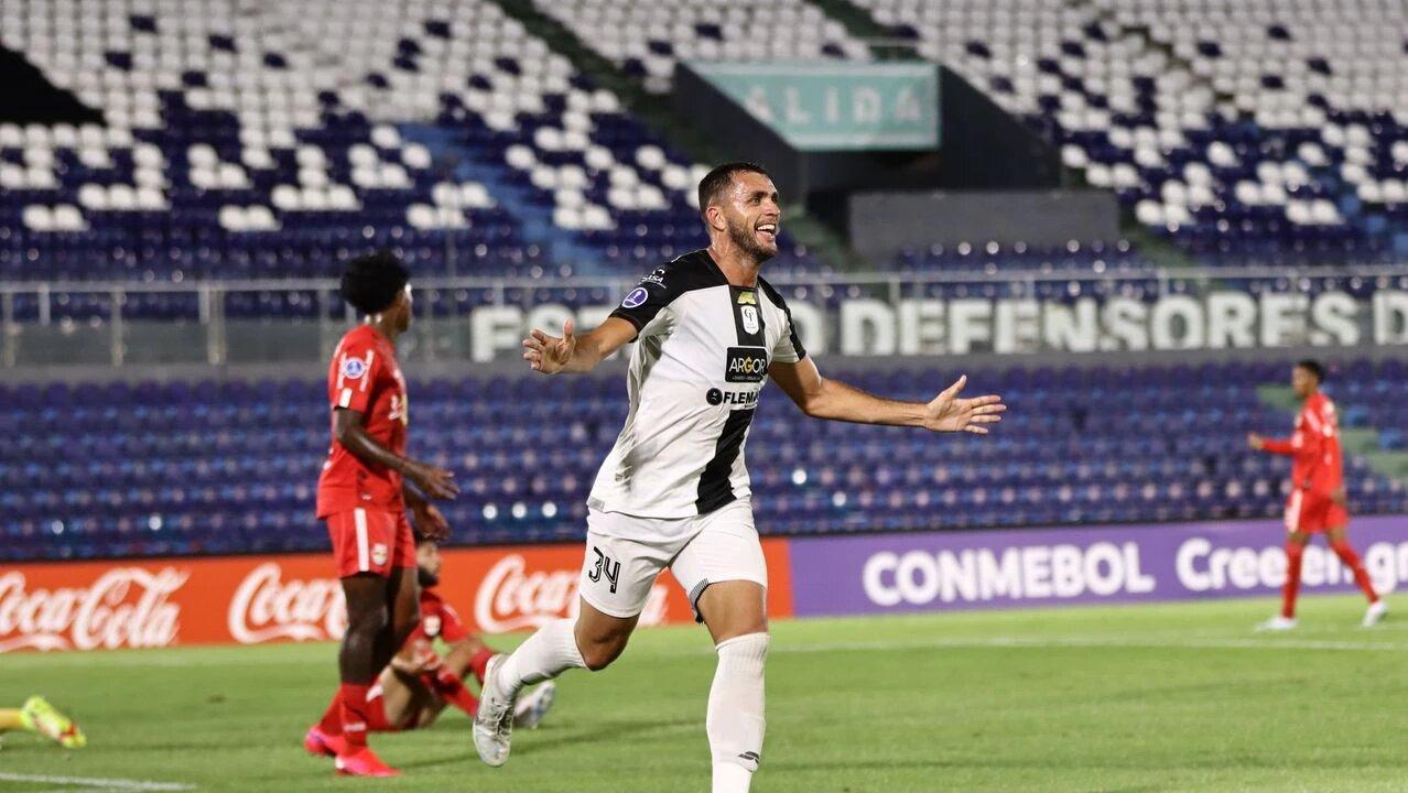 Edson Cariús tem pré-contrato assinado com time brasileiro e deve ...