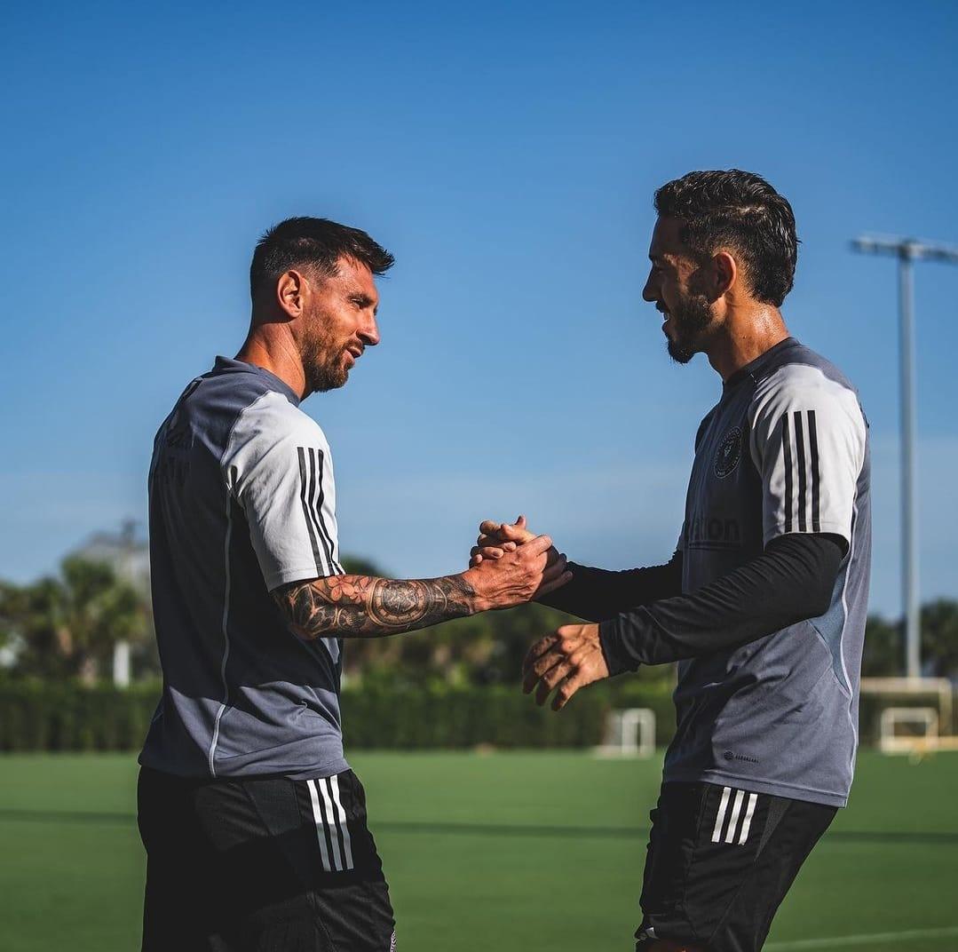Ex-Fortaleza, Jean Mota posta foto com Messi em treino do Inter Miami ...