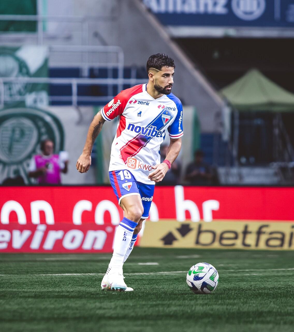 Em entrevista para uma rádio argentina, Brítez afirma que Machuca o ...