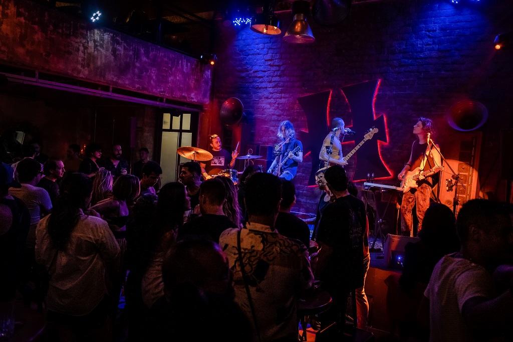 Hoots Gastropub busca se posicionar como referência em rock e ...