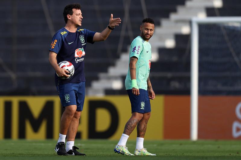 Fernando Diniz deve manter escalação do Brasil pera enfrentar o Peru ...