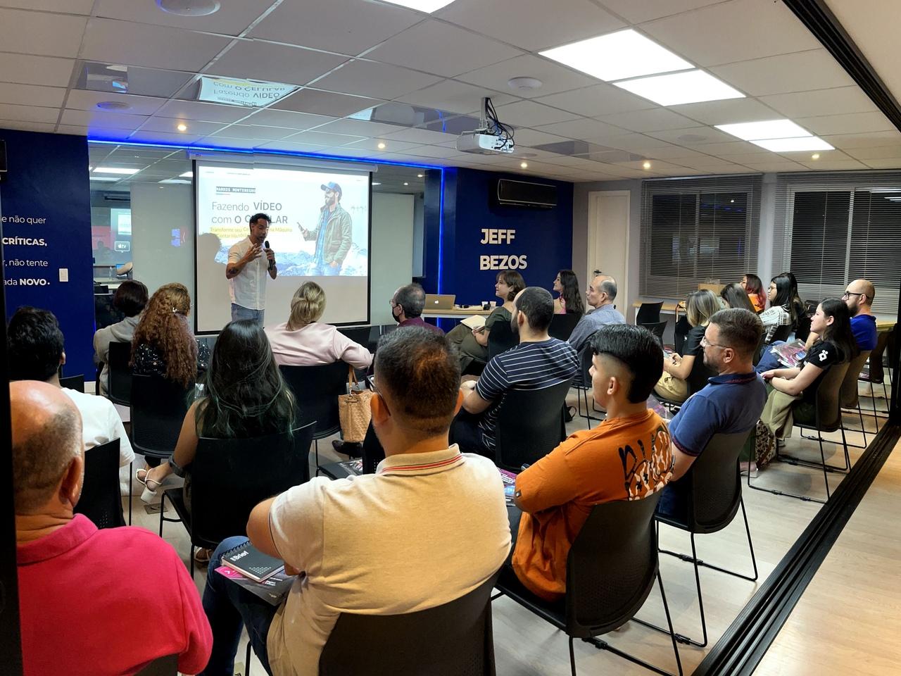 Dia do Programador tem atividades gratuitas na Digital College, em Fortaleza - Victor Ximenes ...