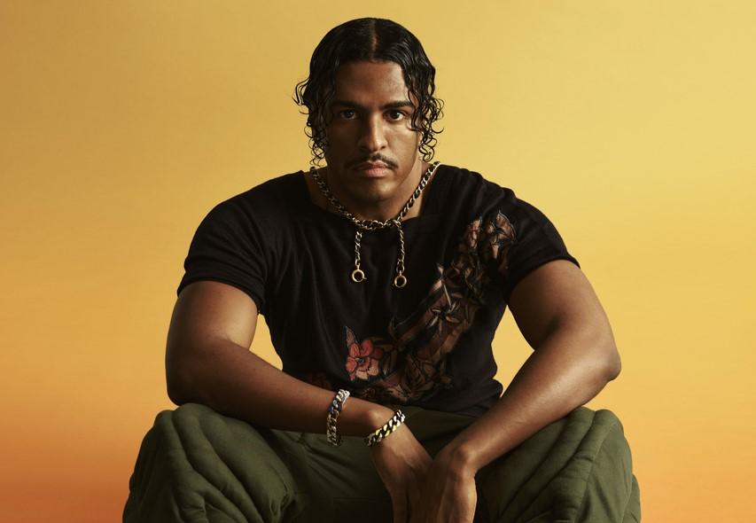 Rapper Rico Dalasam volta a Fortaleza com show gratuito do novo álbum ...