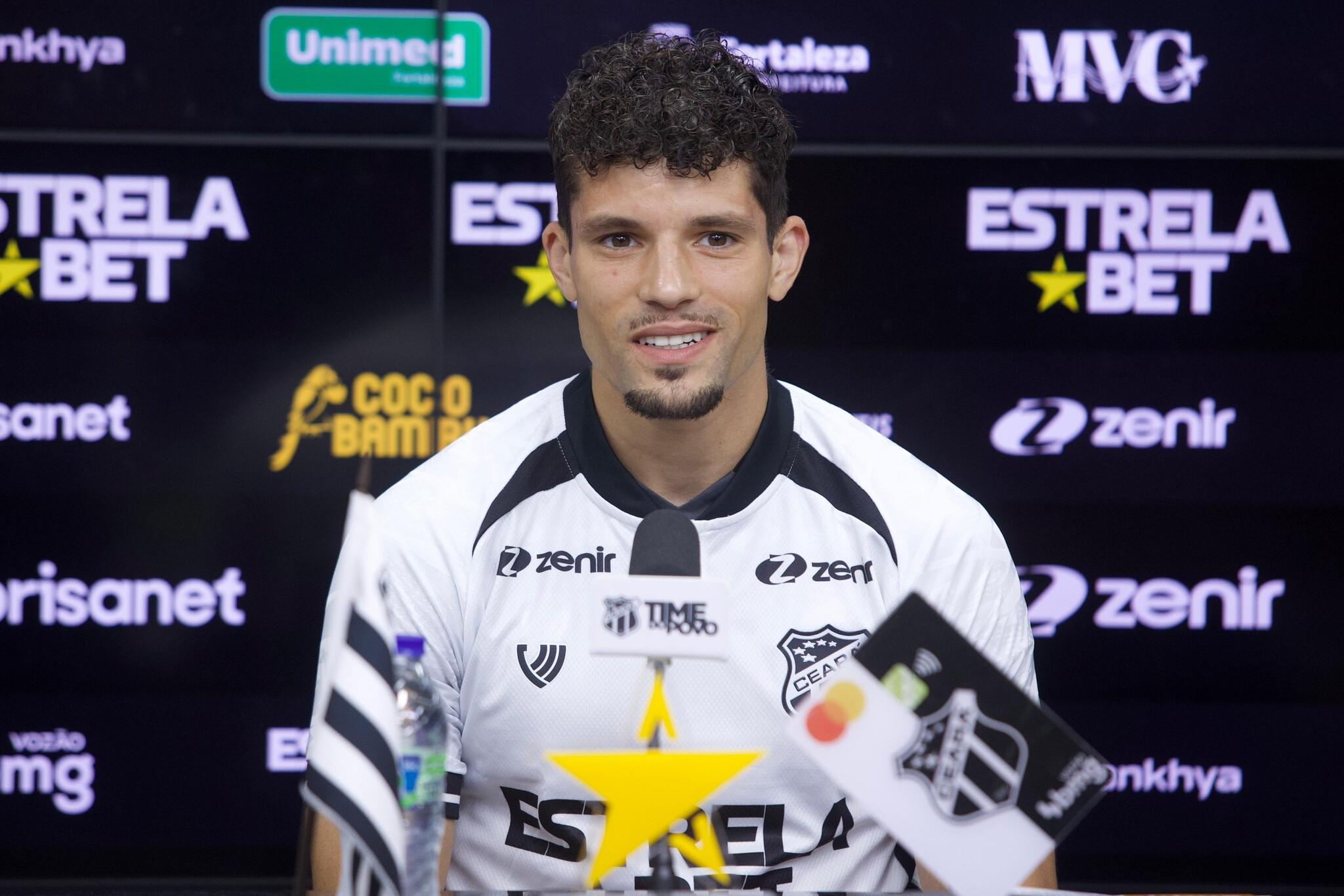 Apresentado oficialmente, Rafael Ramos se diz habituado com pressão e ...