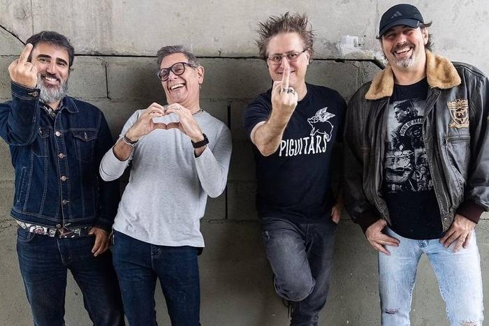 Roger Moreira e Ultraje a Rigor são chamados de fascistas por ...