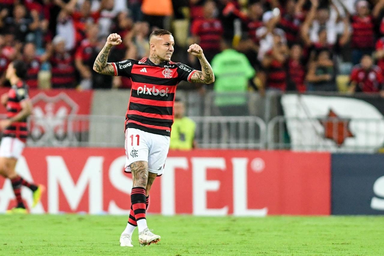 Everton Cebolinha sofre contusão no quadril e desfalca o Flamengo por ...
