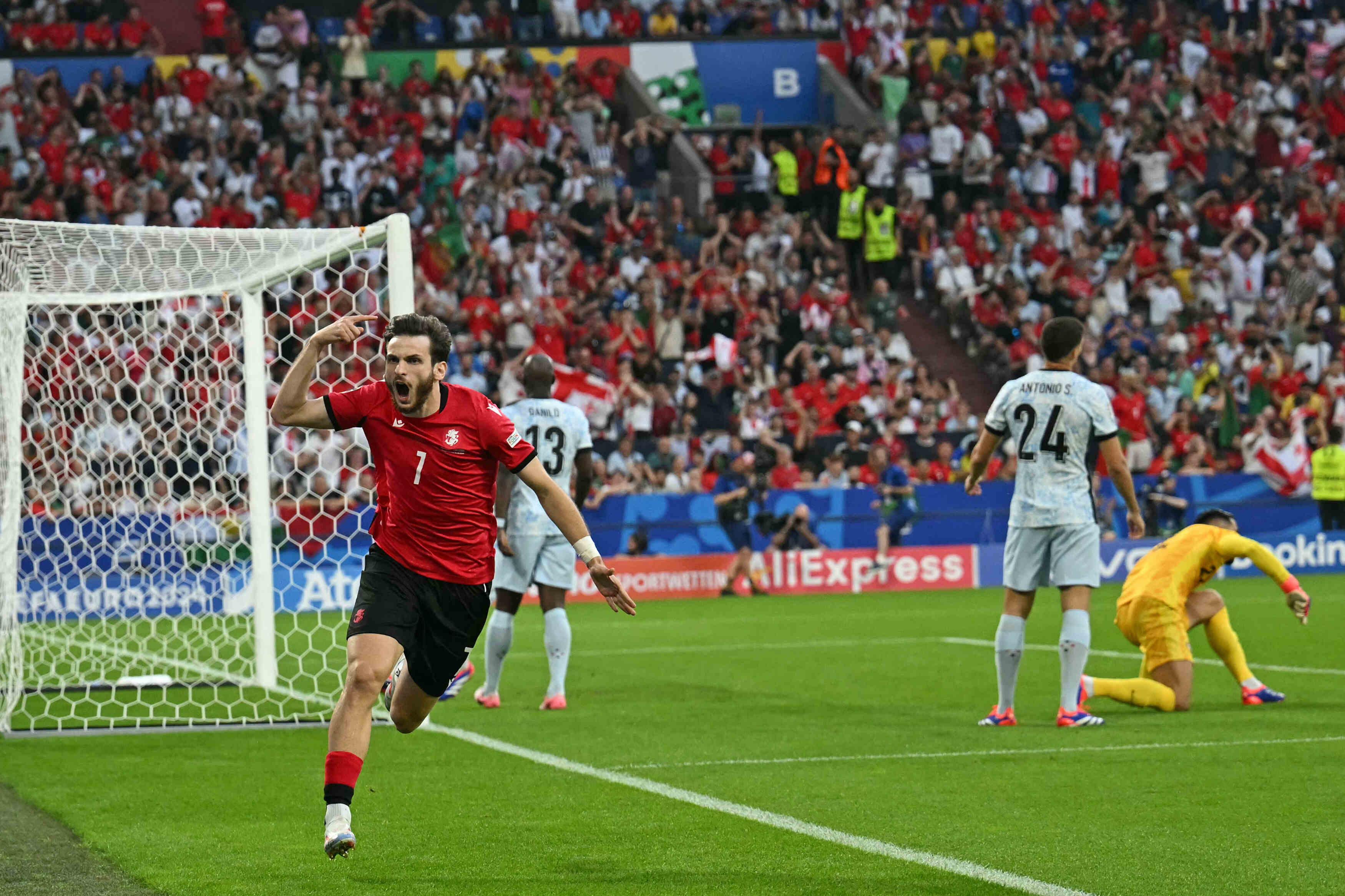 Geórgia vence Portugal e avança às oitavas em sua primeira aparição na ...