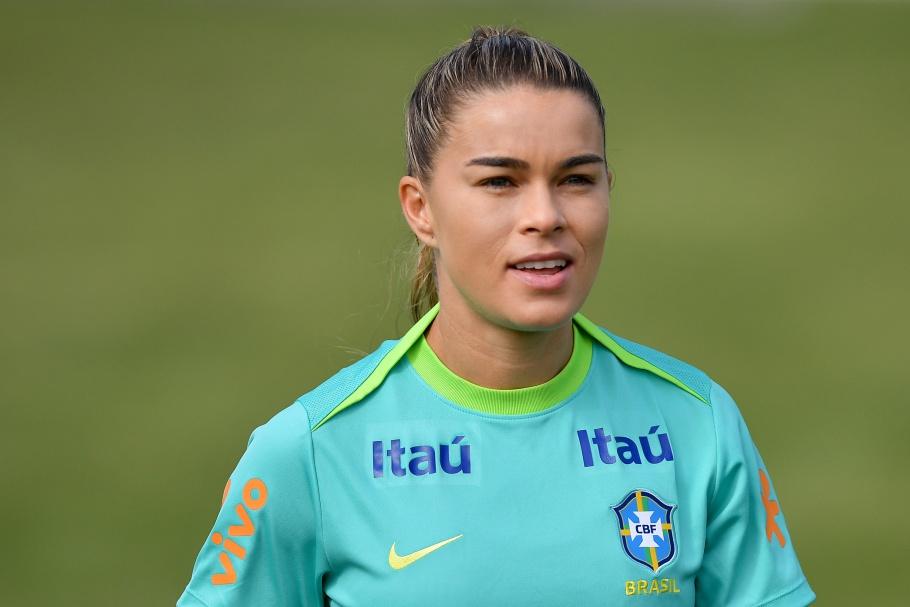 Lateral da Seleção Brasileira, Tamires vive expectativa por 3ª ...