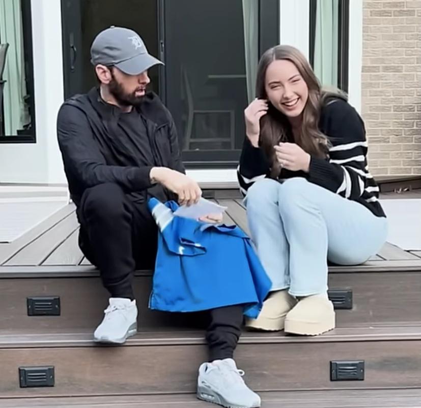 Rapper Eminem será avô pela primeira vez aos 51 anos - Zoeira - Diário ...