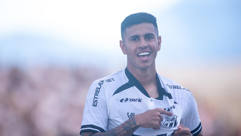 Ceará e Botafogo ajustam detalhes para fechar venda de David Ricardo ...