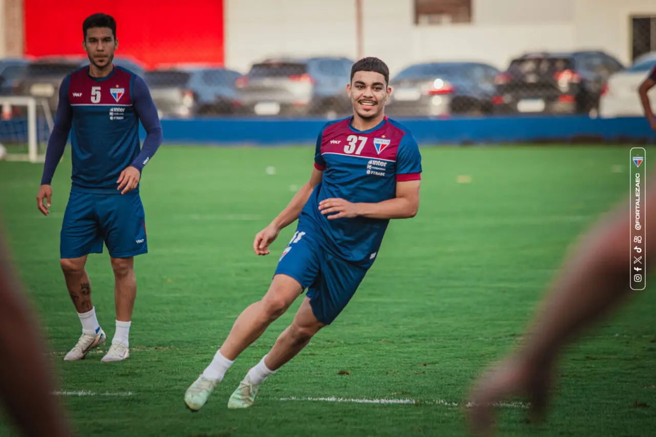 Kauan se reapresenta no Fortaleza após ser campeão com a Seleção ...