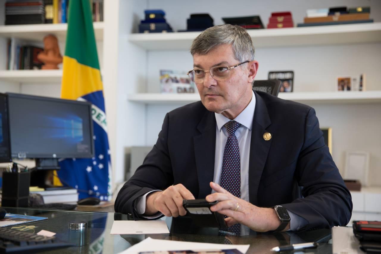 Desembargador federal Cid Marconi assume direção da Escola da ...