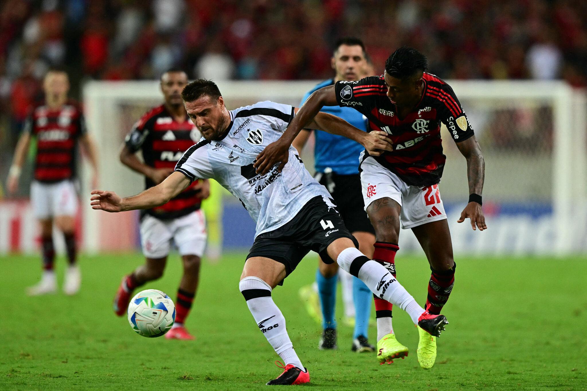 LDU x Flamengo na Copa Libertadores: onde assistir, escalações ...