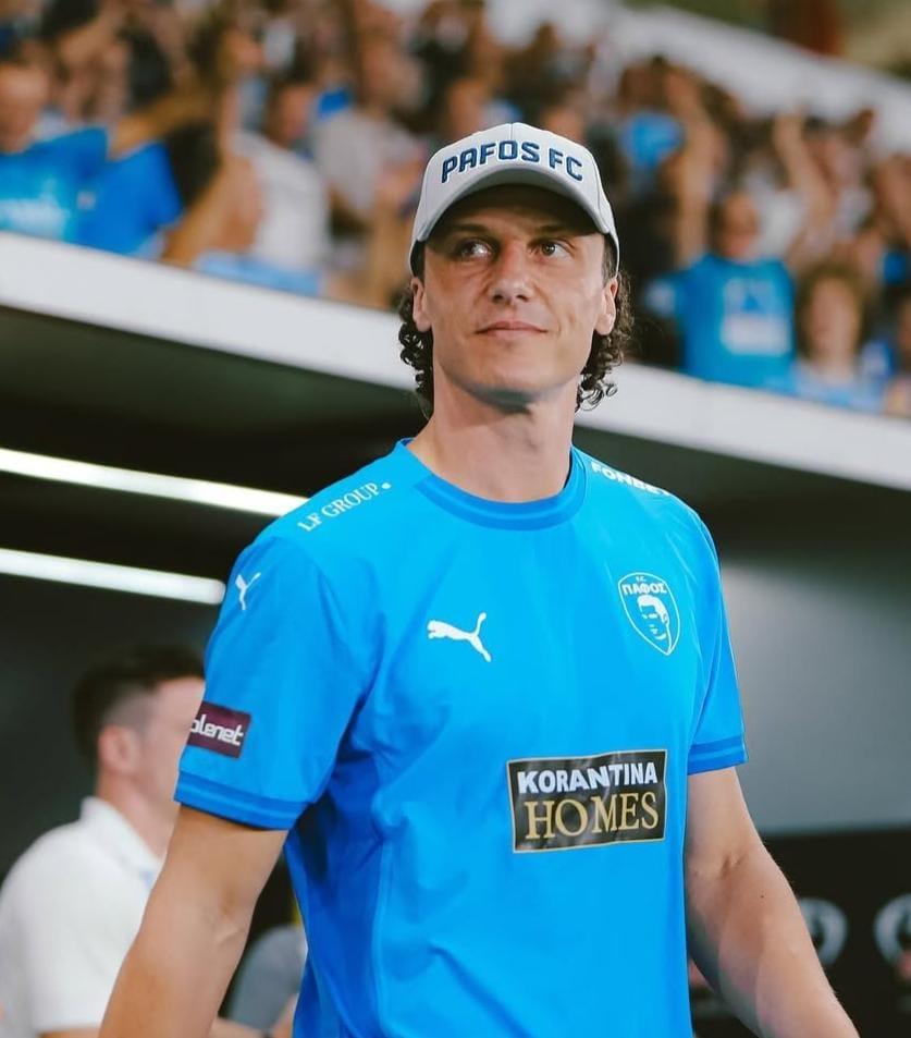 Ex-Fortaleza, David Luiz comemora vaga do seu novo time, o Pafos FC, na ...