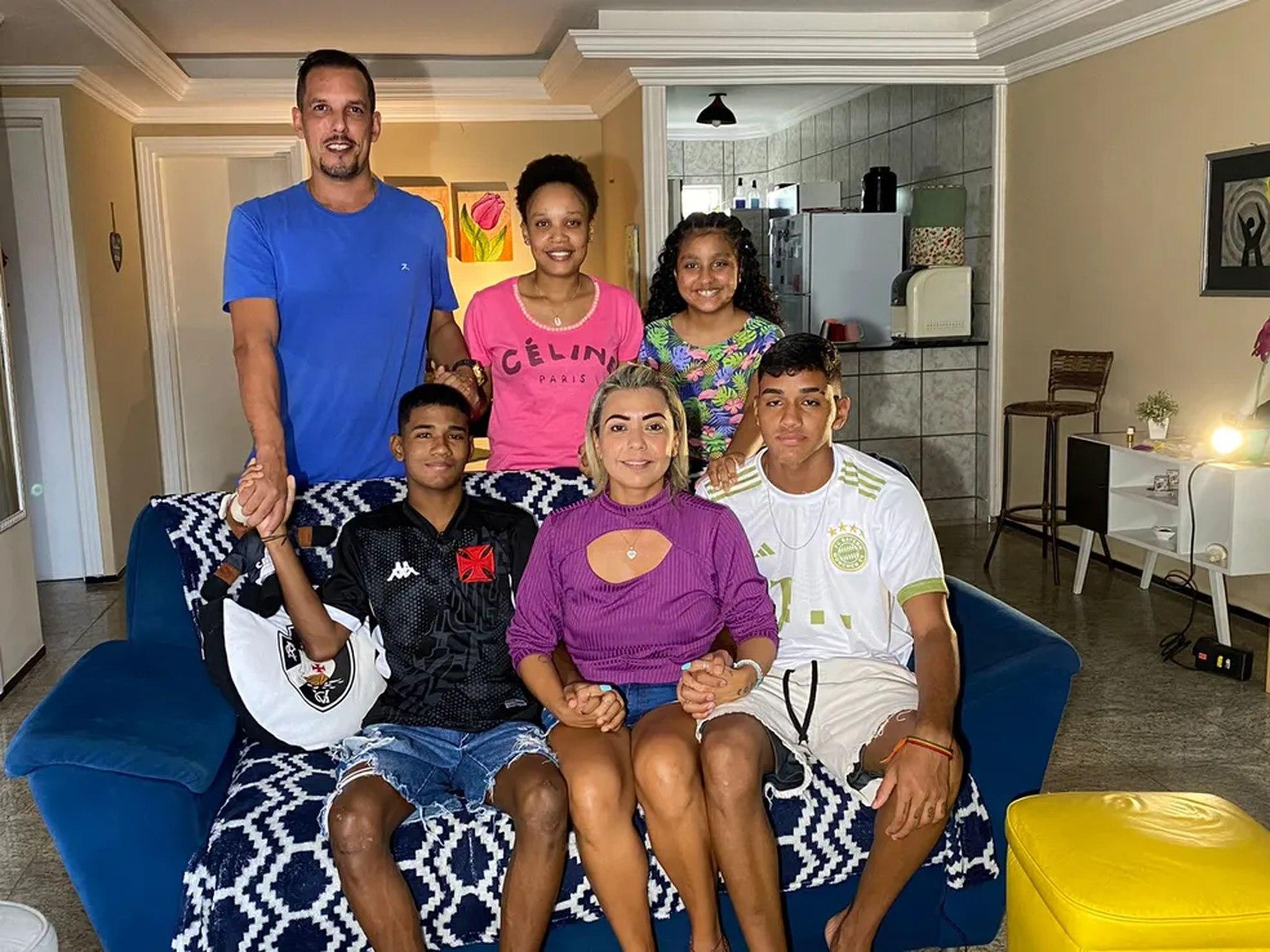 Jovem cearense se recupera de coma após acidente e volta a sonhar em ...