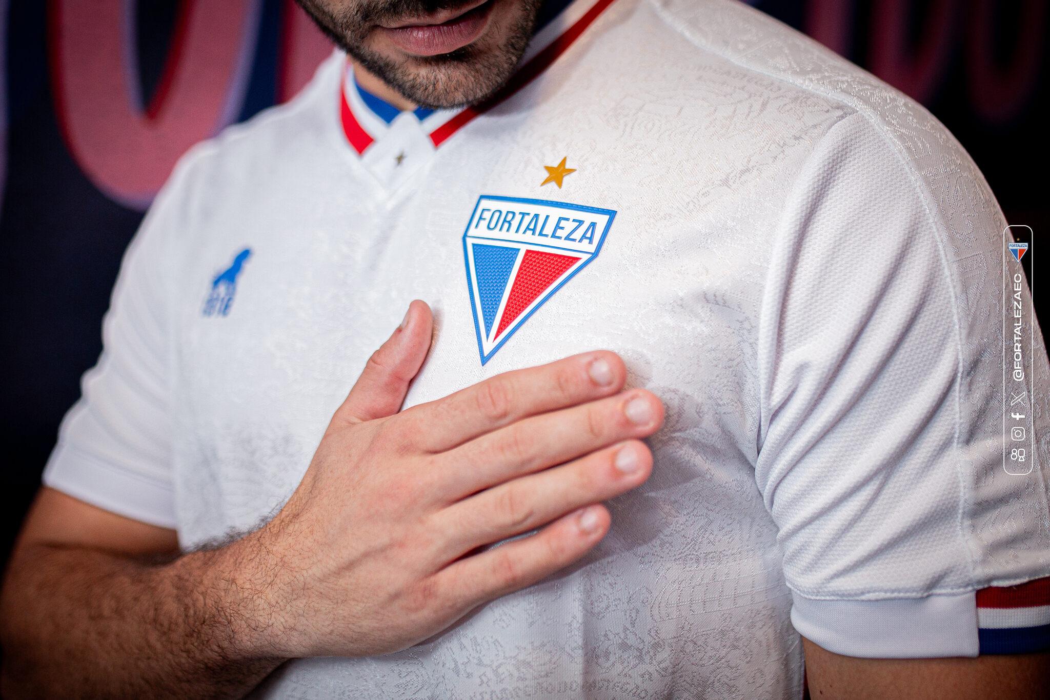 Fortaleza lança segundo uniforme para a temporada 2024; veja fotos ...