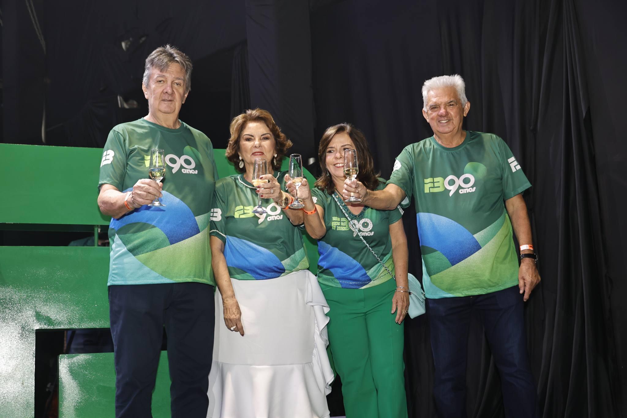 CAPTEI: Farias Brito Celebra 90 Anos com Grande Festa no Iguatemi Hall ...